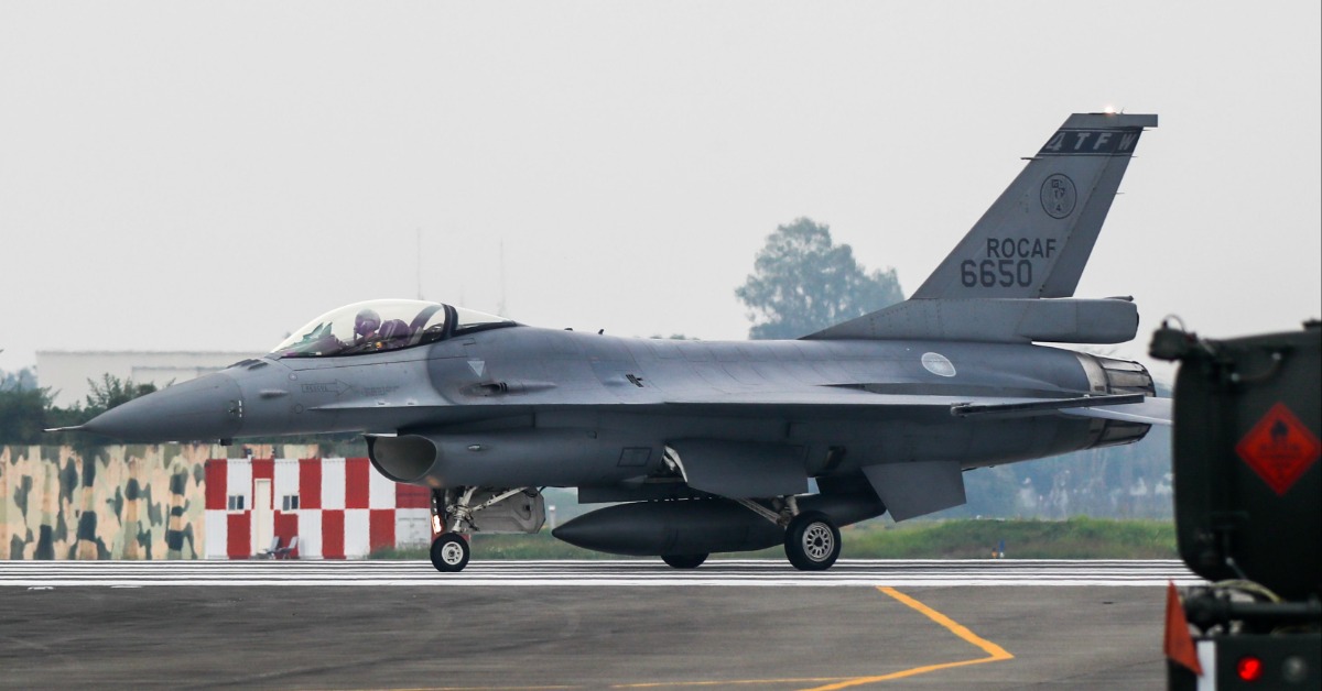 新／空軍採購首架F-16 Block70傳週五在美交機 副部長柏鴻輝見證｜東森新聞