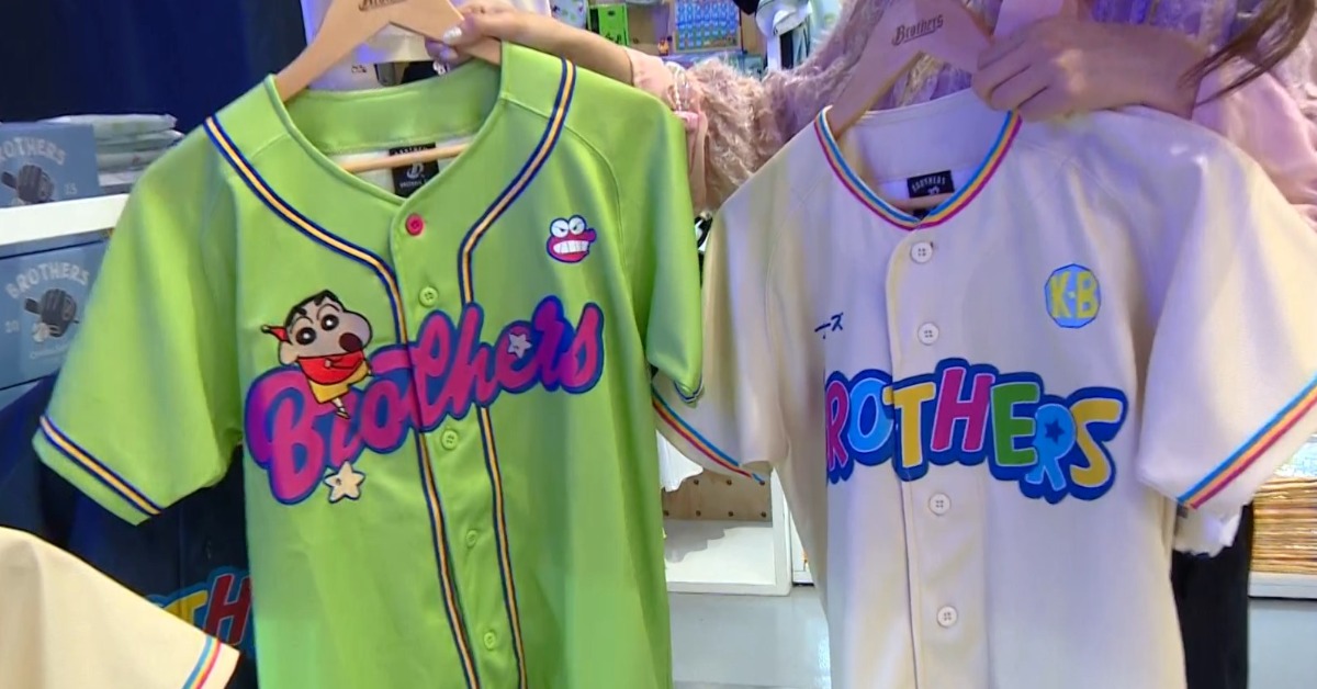 蠟筆小新主題日登場！ 兄弟將穿「動感超人款」出賽 - 鏡週刊 Mirror Media