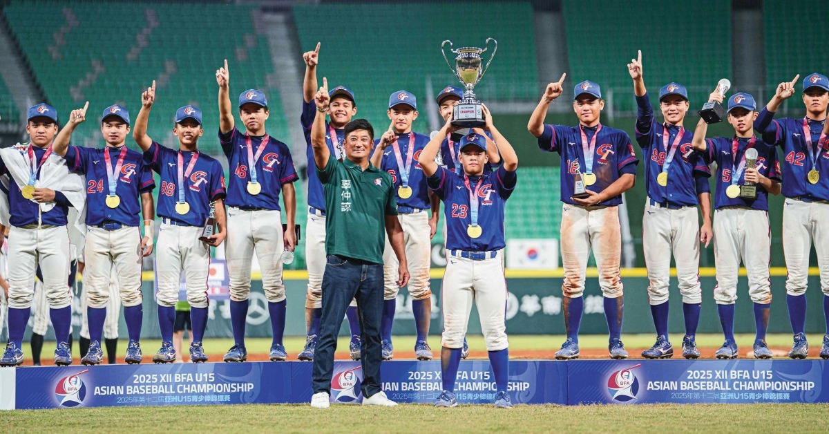 U15／7局完投完封壓制日本！柯邵捷率台灣奪冠曝心聲｜東森新聞